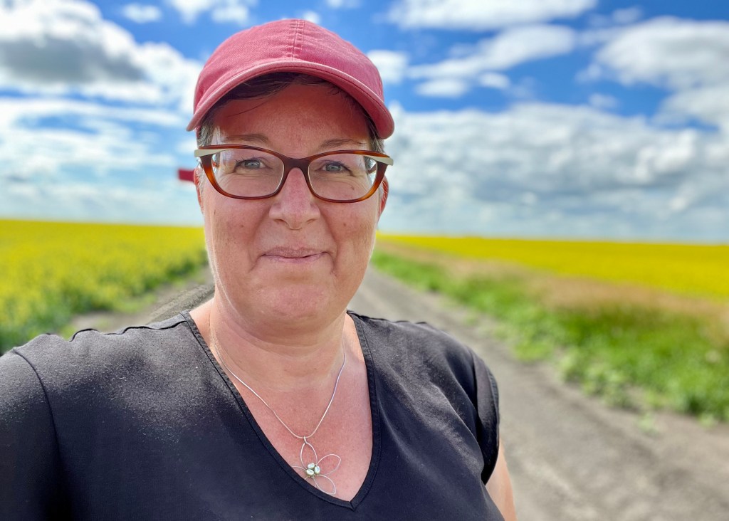 About Me - A Vibrant New Chapter In Midlife - Kimberly Hall Coaching